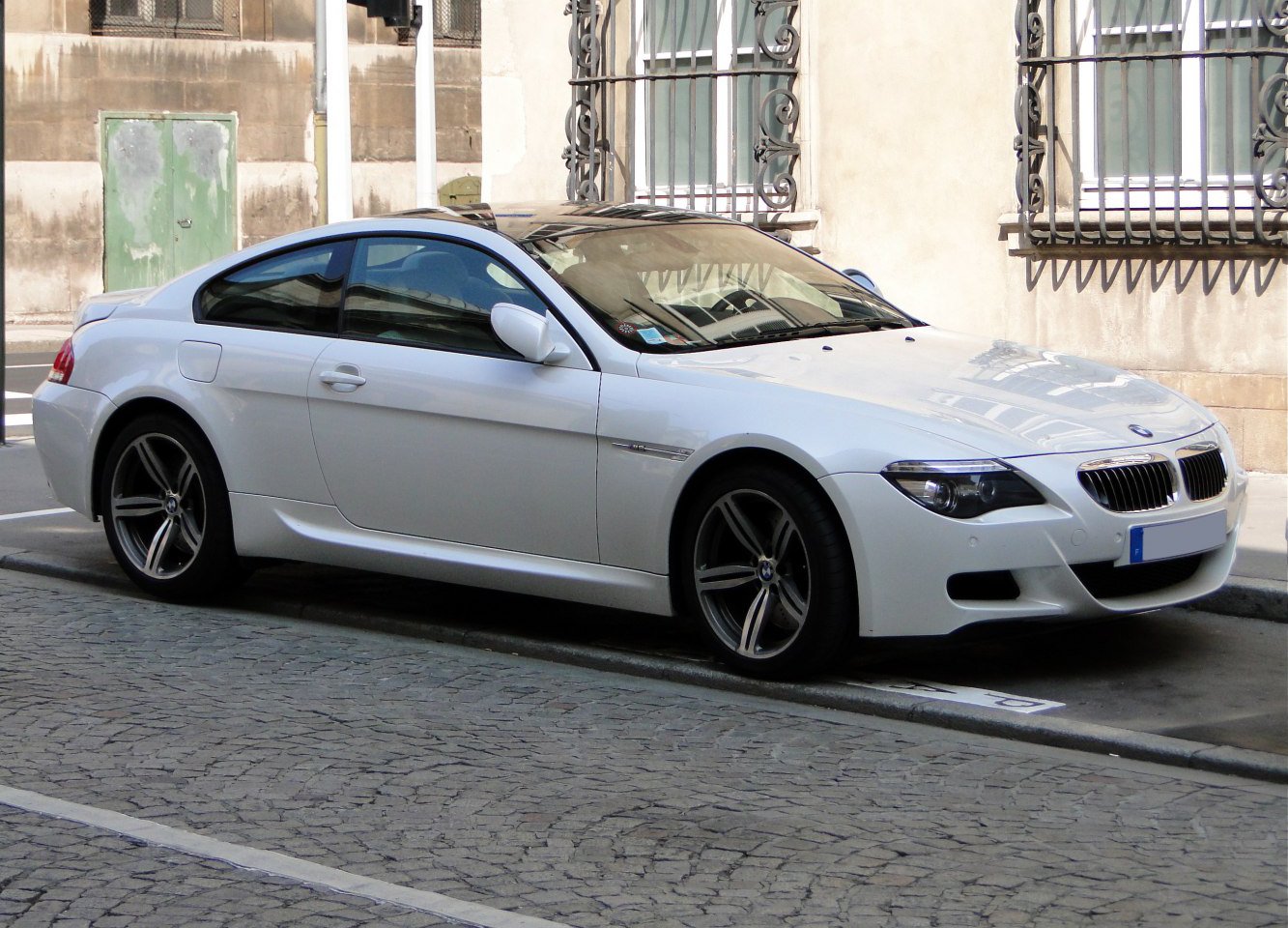 BMW M6 (E63 LCI, facelift 2007) M6 (507 Hp) Automatic